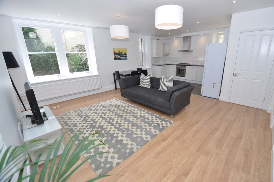 To Let - FLAT 58 BEDFORD COURT MANSIONS BEDFORD AVENUE WC1B 3AD -London